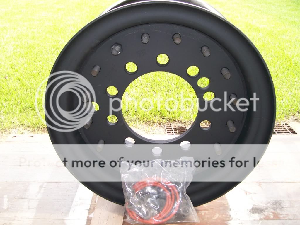 2 Piece Military Wheels, Beadlock | Pirate 4x4